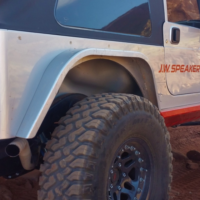 Nemesis TJ TJU LJ Rear Bumper Stubby Jeep Wrangler Aluminum Body Armor